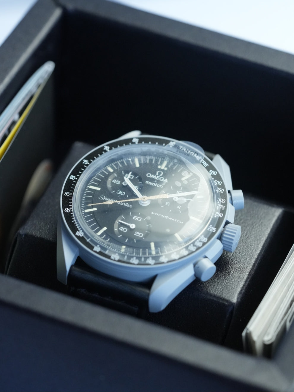 Omega x Swatch MoonSwatch Moonshine Gold Collection - Harvest Moon (S0 ...