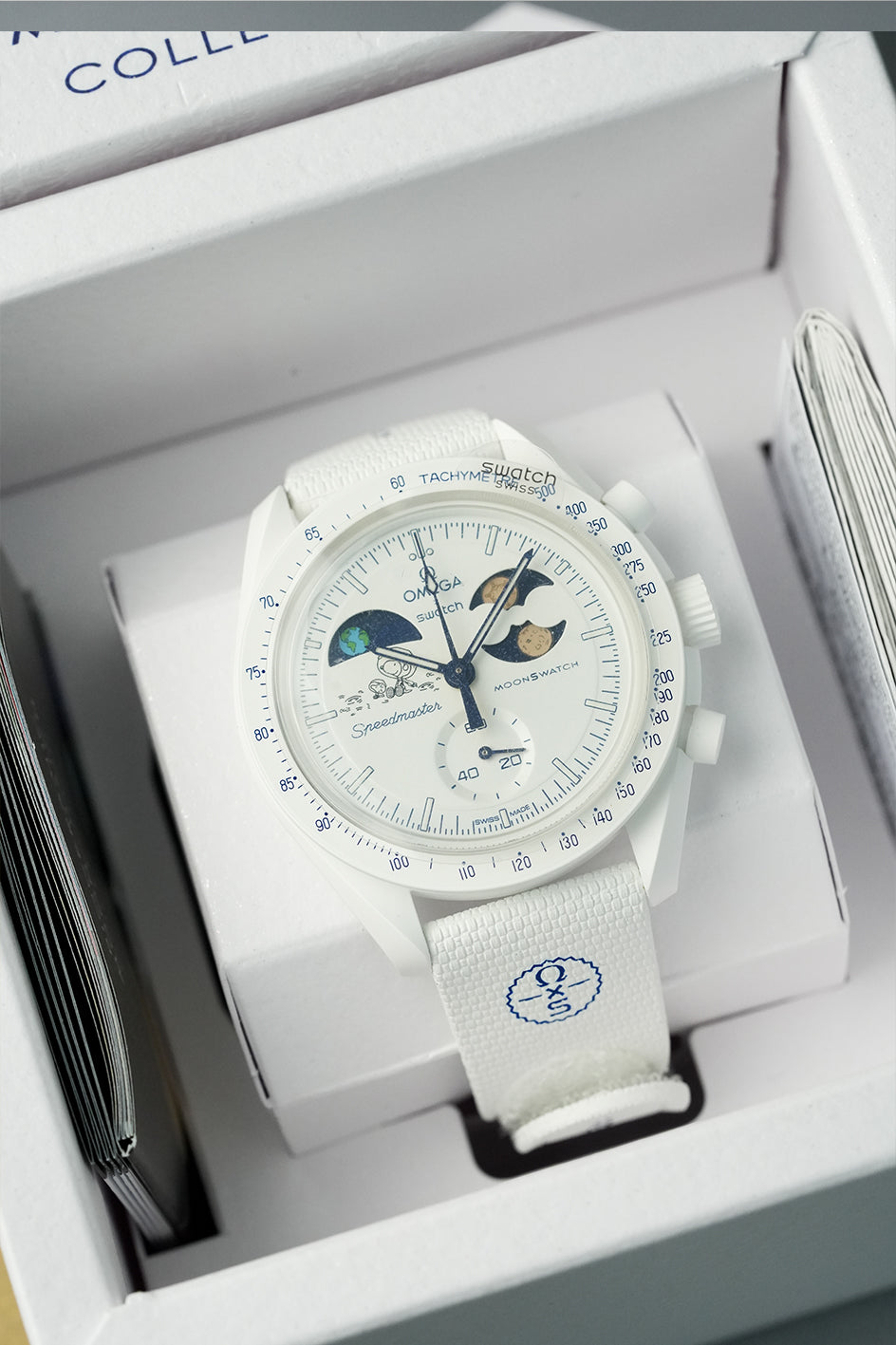 Swatch x OMEGA Mission to EarthPhase Moonshine Gold “Cold Moon” - SO33 ...